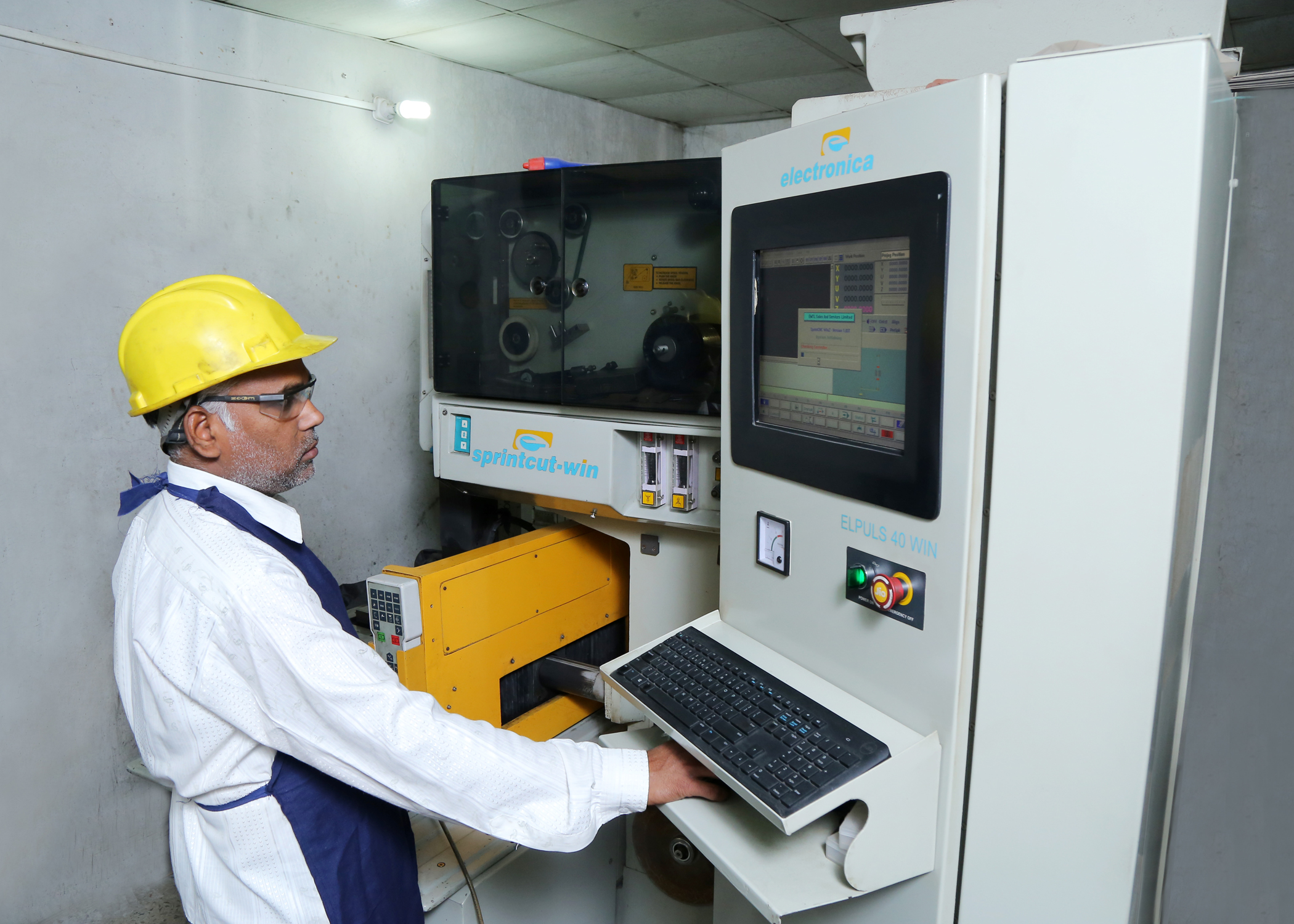 PERFECT ENGINEERS - Perfect Engineers